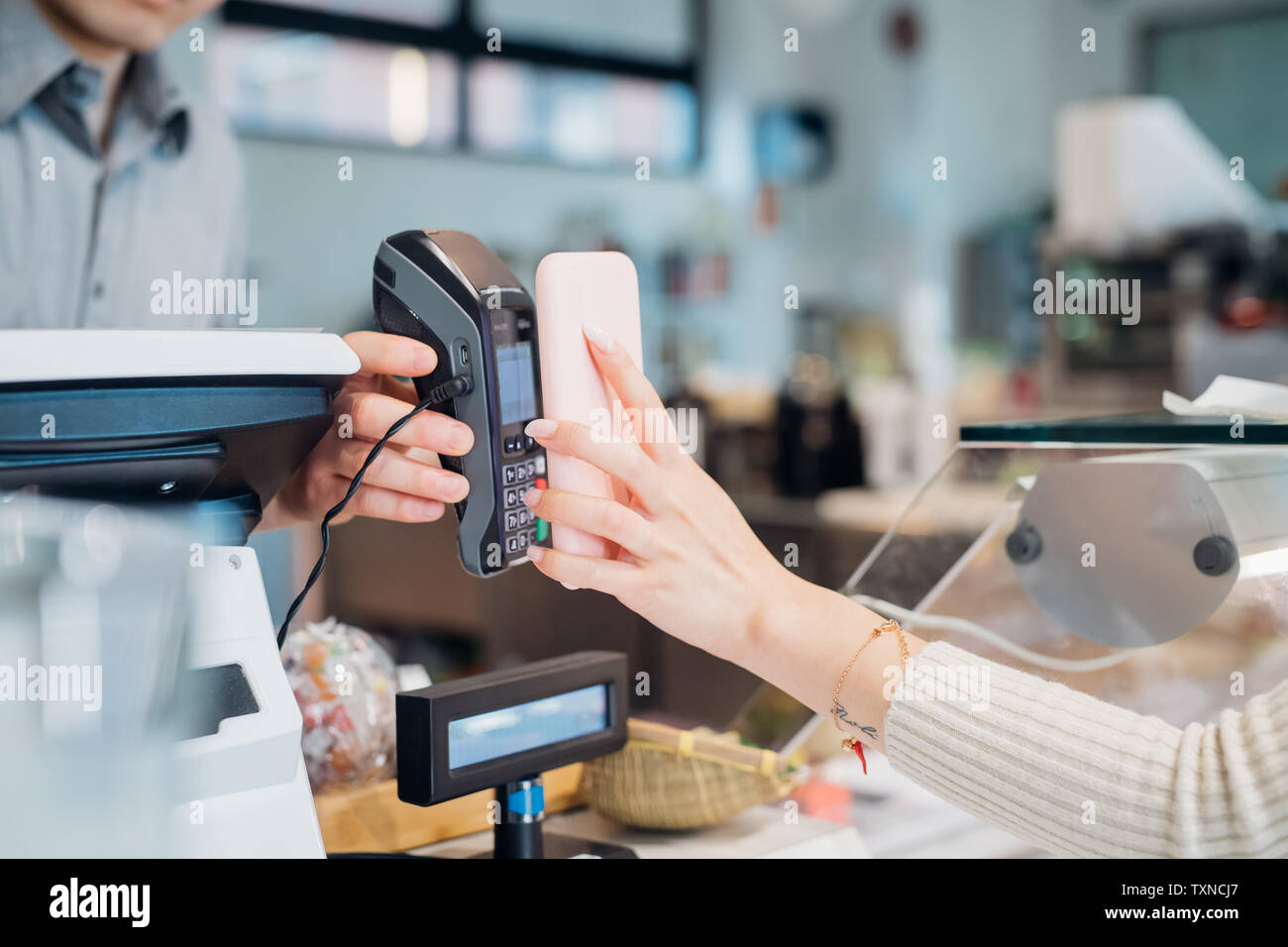 Payment counter hi-res stock photography and images - Alamy