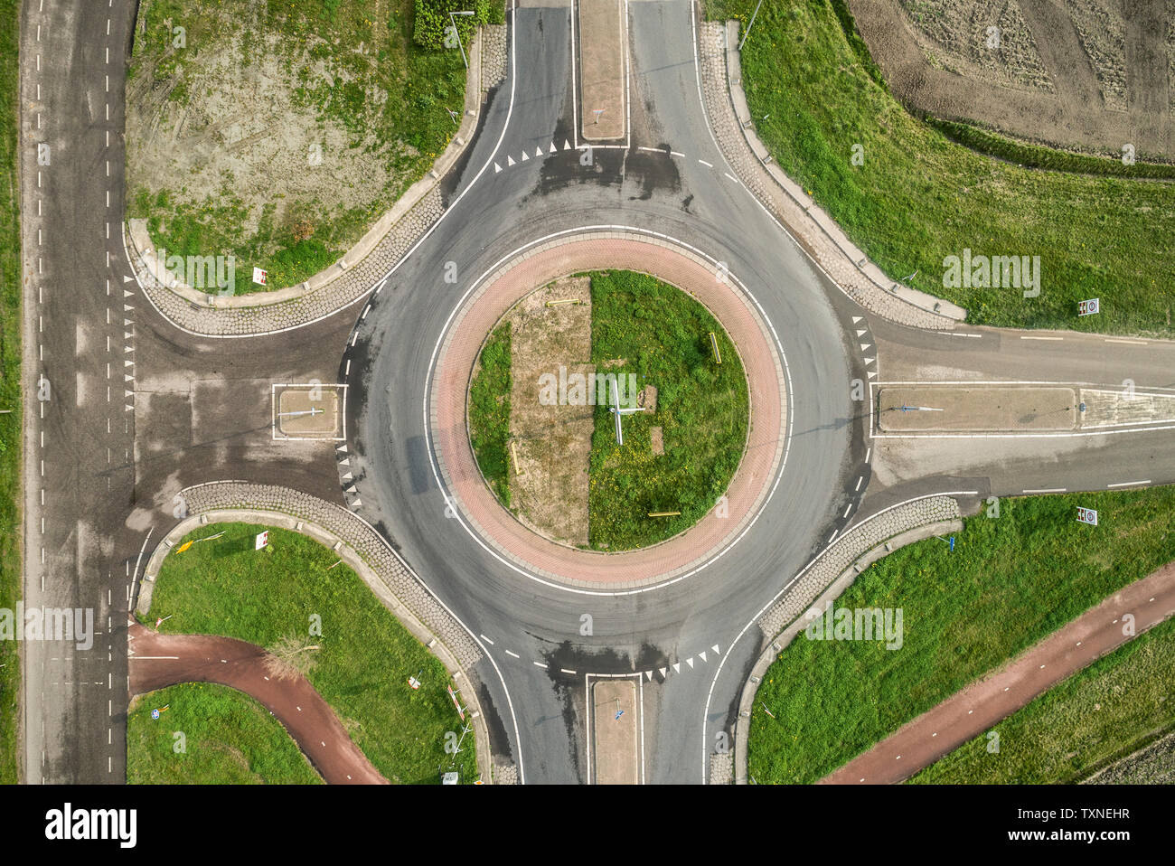 Roundabout overhead europe hi-res stock photography and images - Alamy