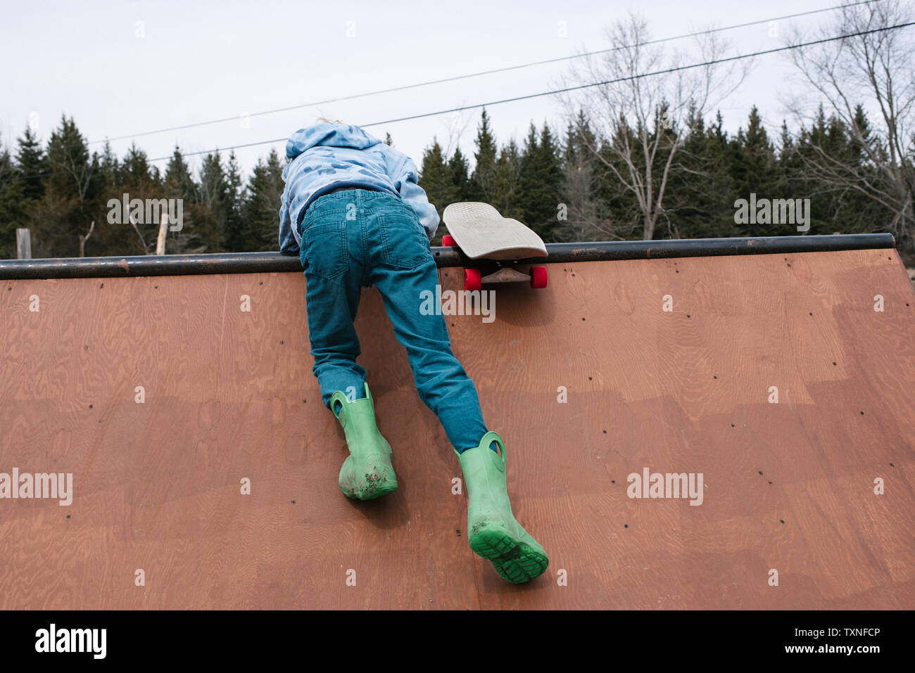 Clambering hi-res stock photography and images - Alamy