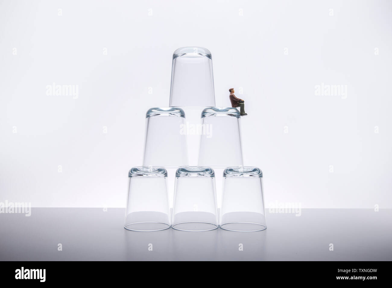 Diaphragm Building High Resolution Stock Photography and Images - Alamy