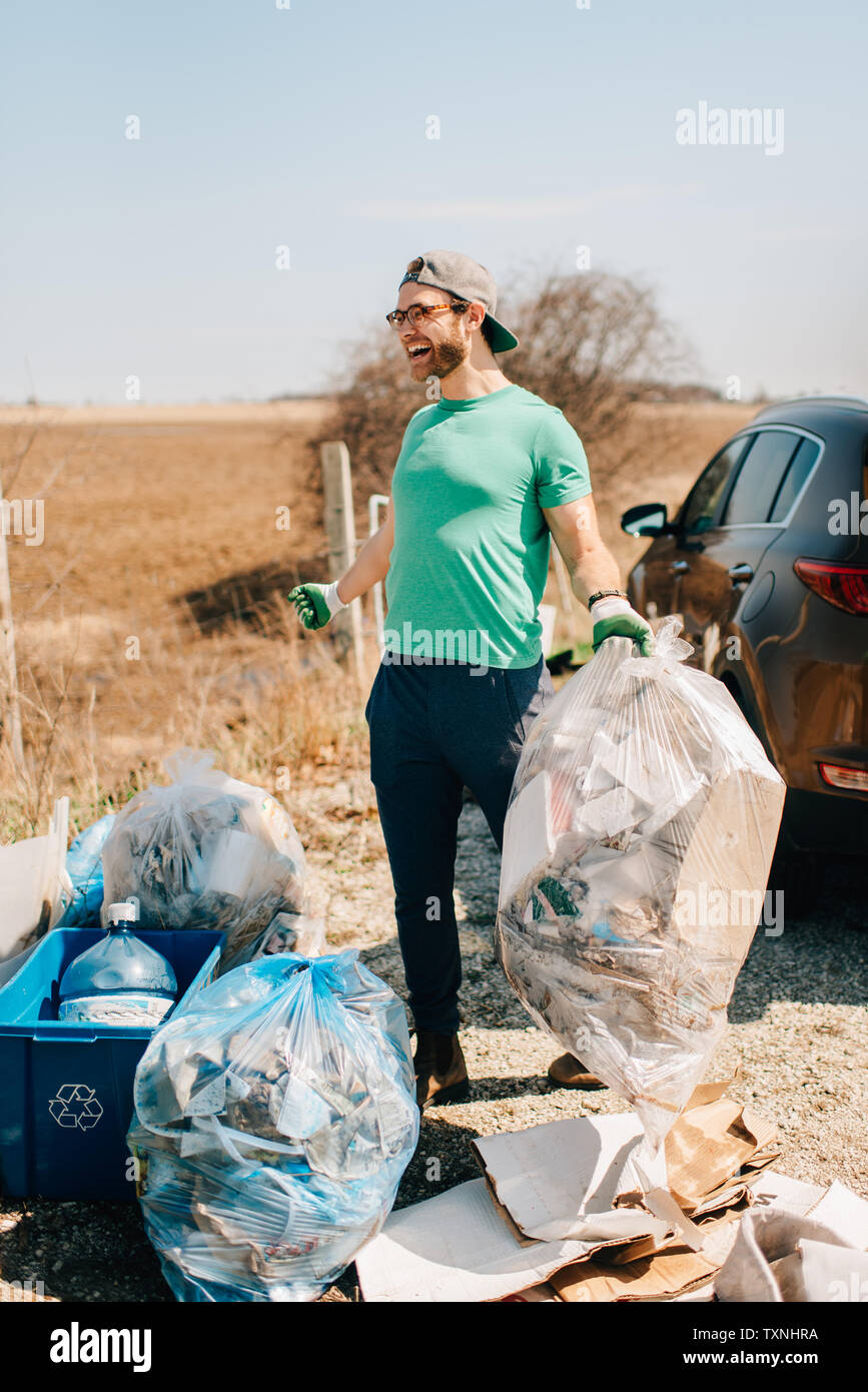Rubbish man hi-res stock photography and images - Alamy