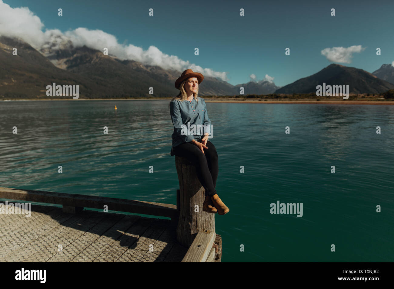 Female enjoying view lake hi-res stock photography and images - Alamy