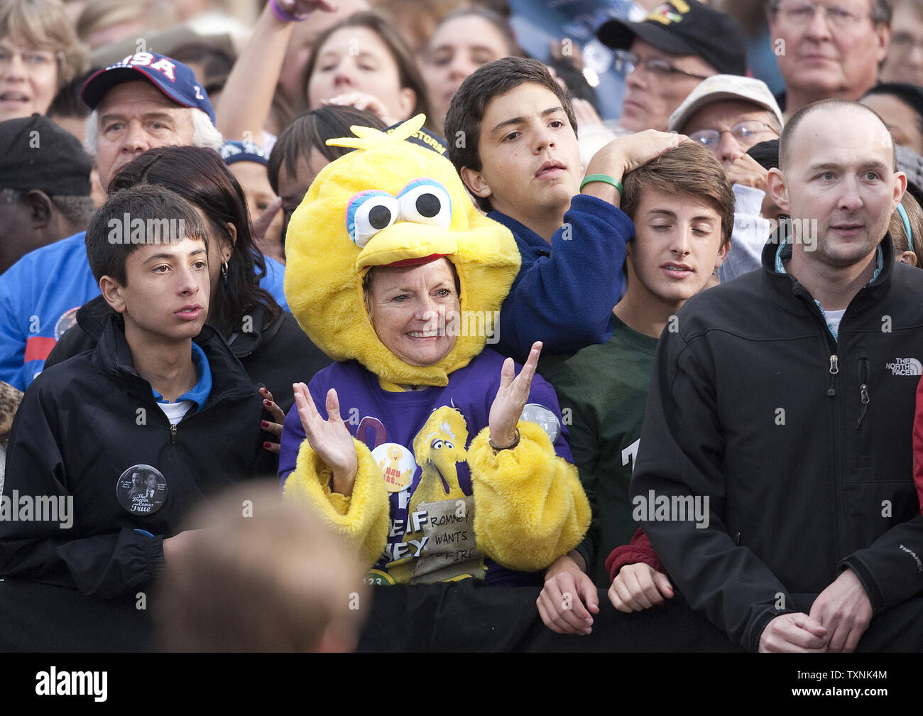 Woman wearing bird costume hi-res stock photography and images - Alamy