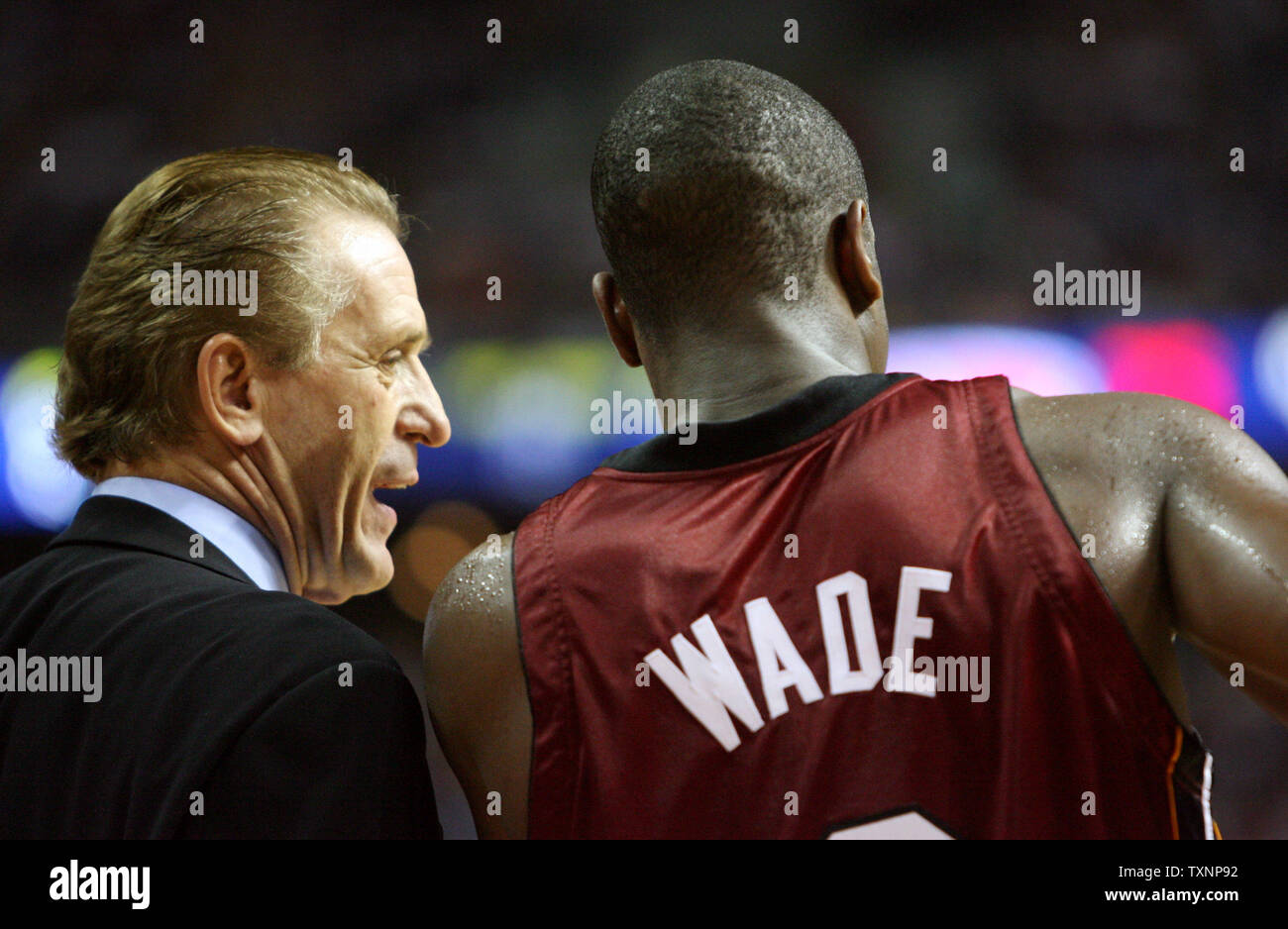 Pat riley hi-res stock photography and images - Alamy