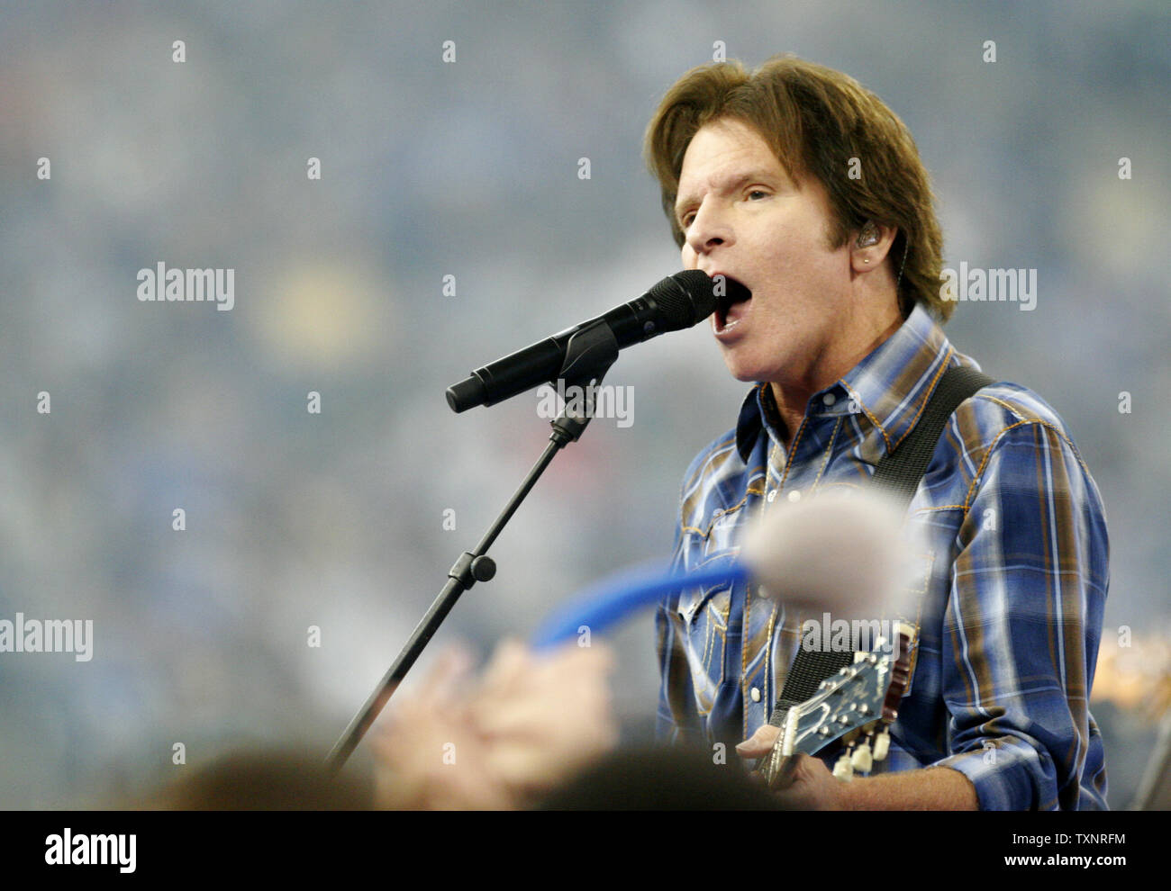 Ford field thanksgiving hi-res stock photography and images - Alamy