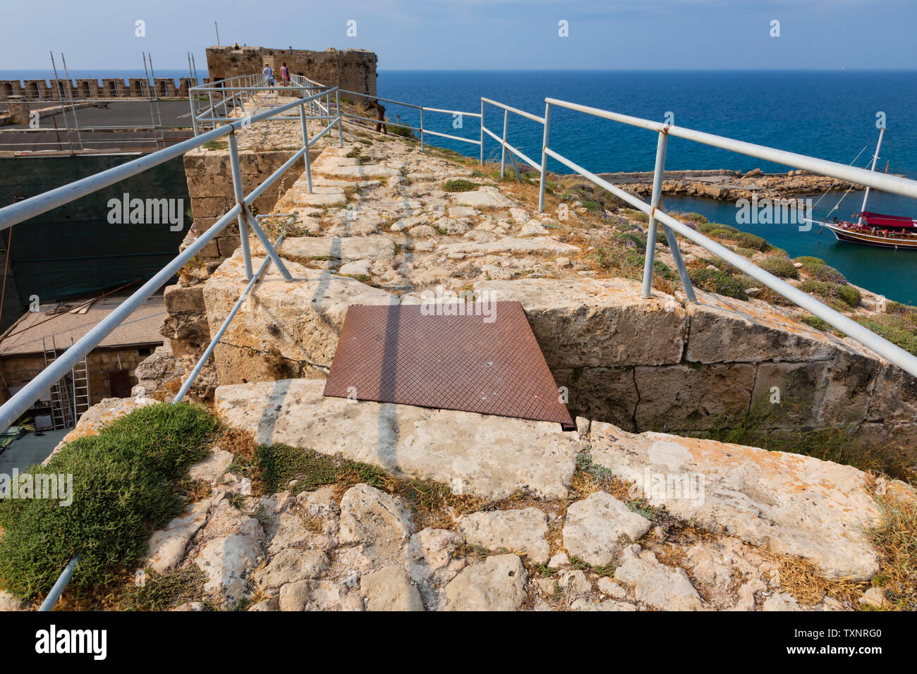 Hazardous walkways hi-res stock photography and images - Alamy