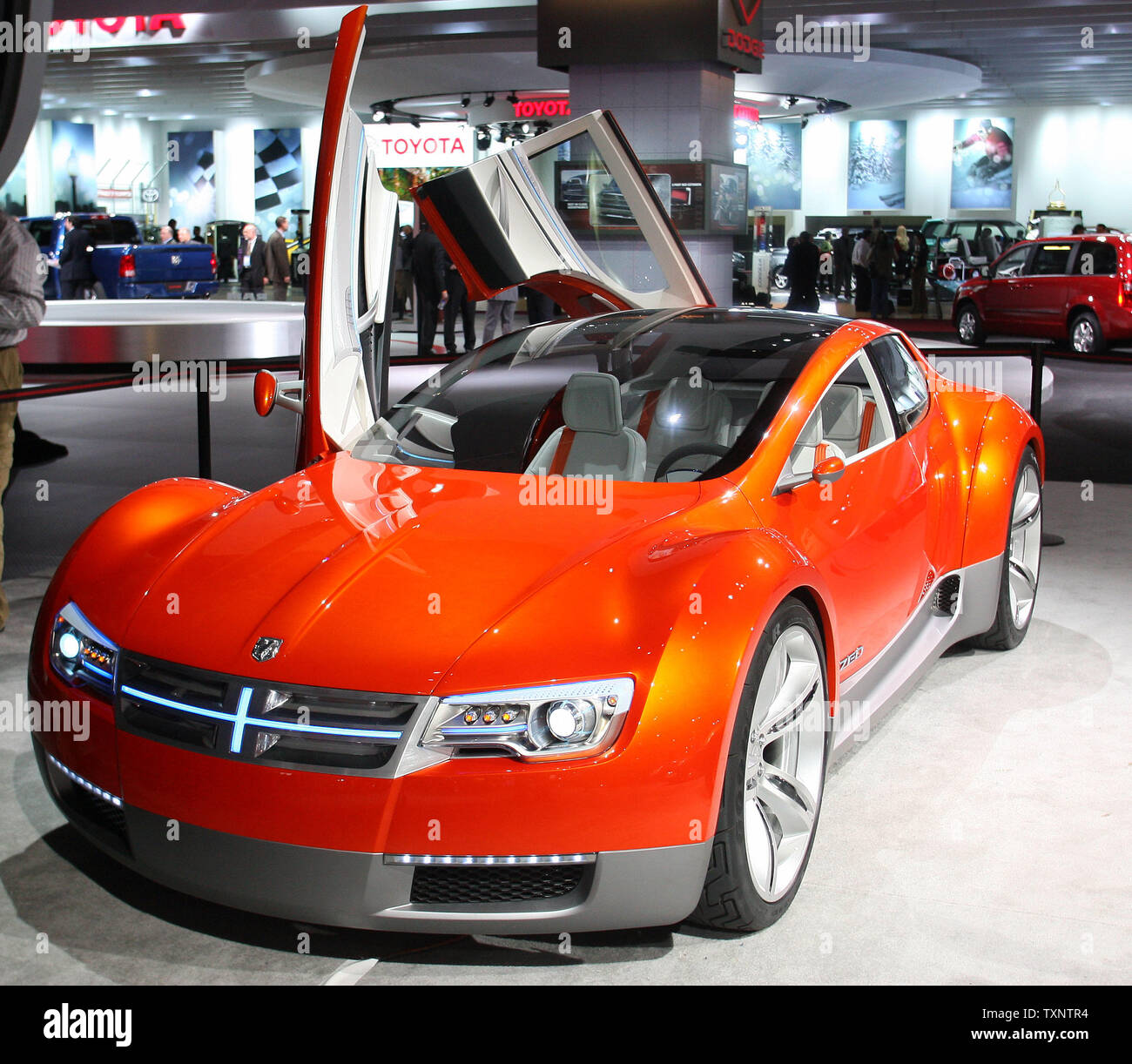 The Dodge Zeo concept car features LED lights in the front grill and ...