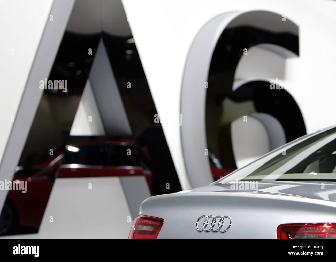 Audi revealed the new A6 at the 2011 North American International Auto ...