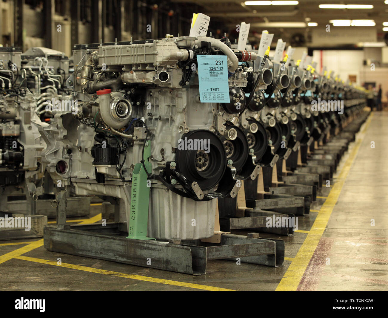 Daimler trucks factory hi-res stock photography and images - Alamy