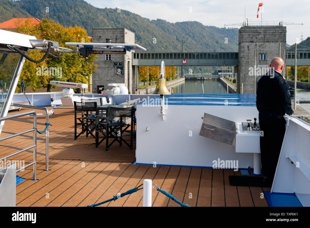 Jochenstein river lock on the River Danube in Austria Stock Photo - Alamy