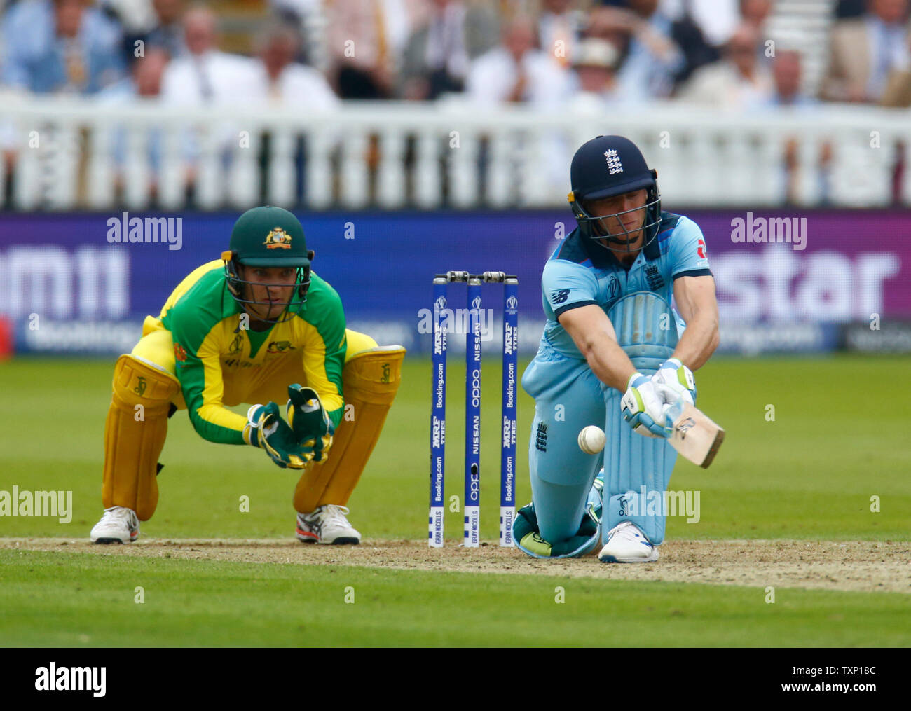 Jos buttler cricket hi-res stock photography and images - Alamy