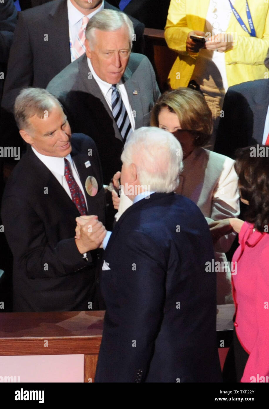 Wife of steny hoyer hi-res stock photography and images - Alamy