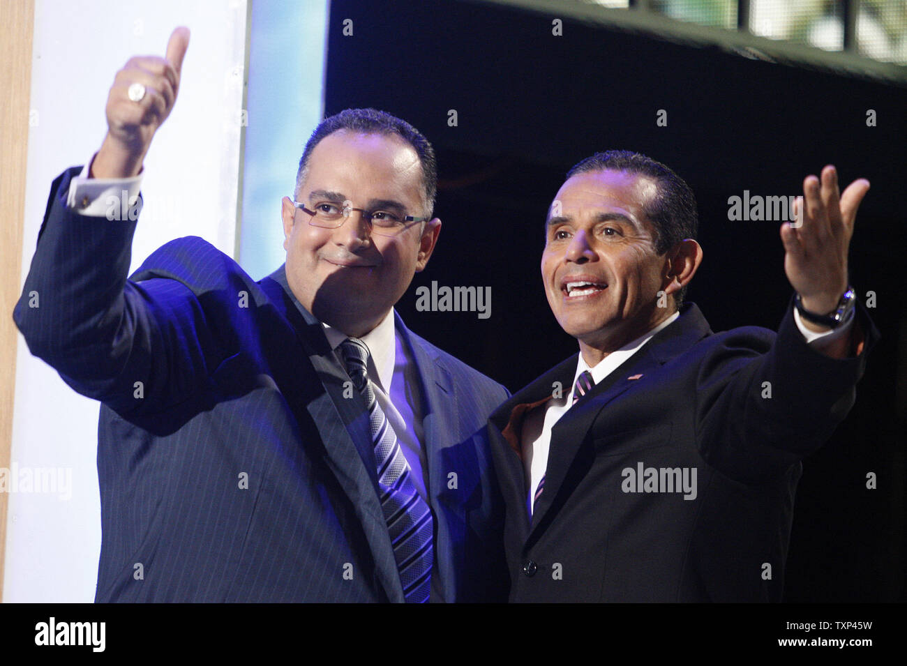 California assembly speaker john perez hi-res stock photography and ...