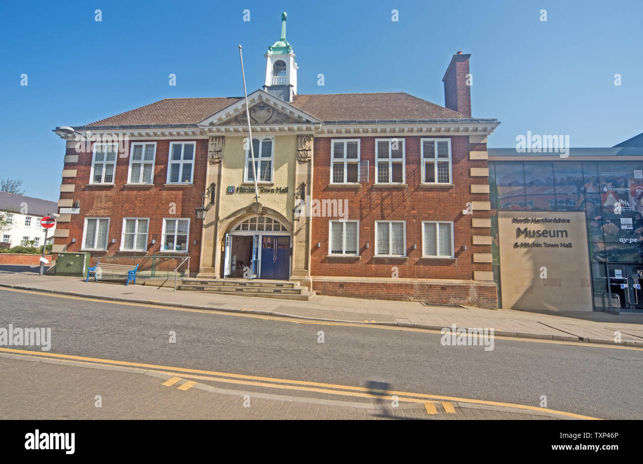 Hitchin Town Hall Museum Hertfordshire Stock Photo - Alamy