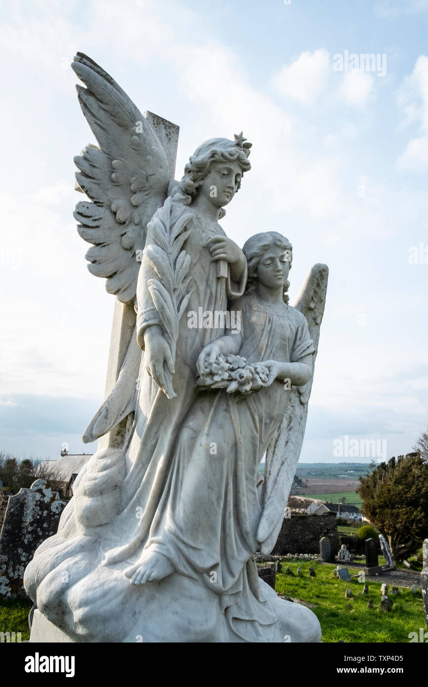 Angel figure angel sculpture cemetery hi-res stock photography and ...