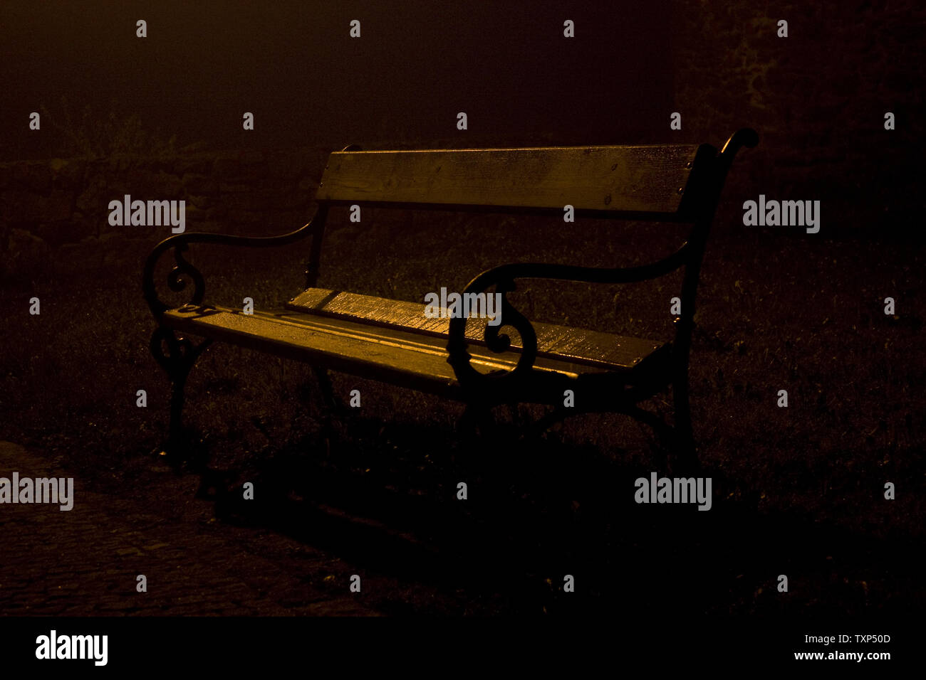 Lighted bench hi-res stock photography and images - Alamy