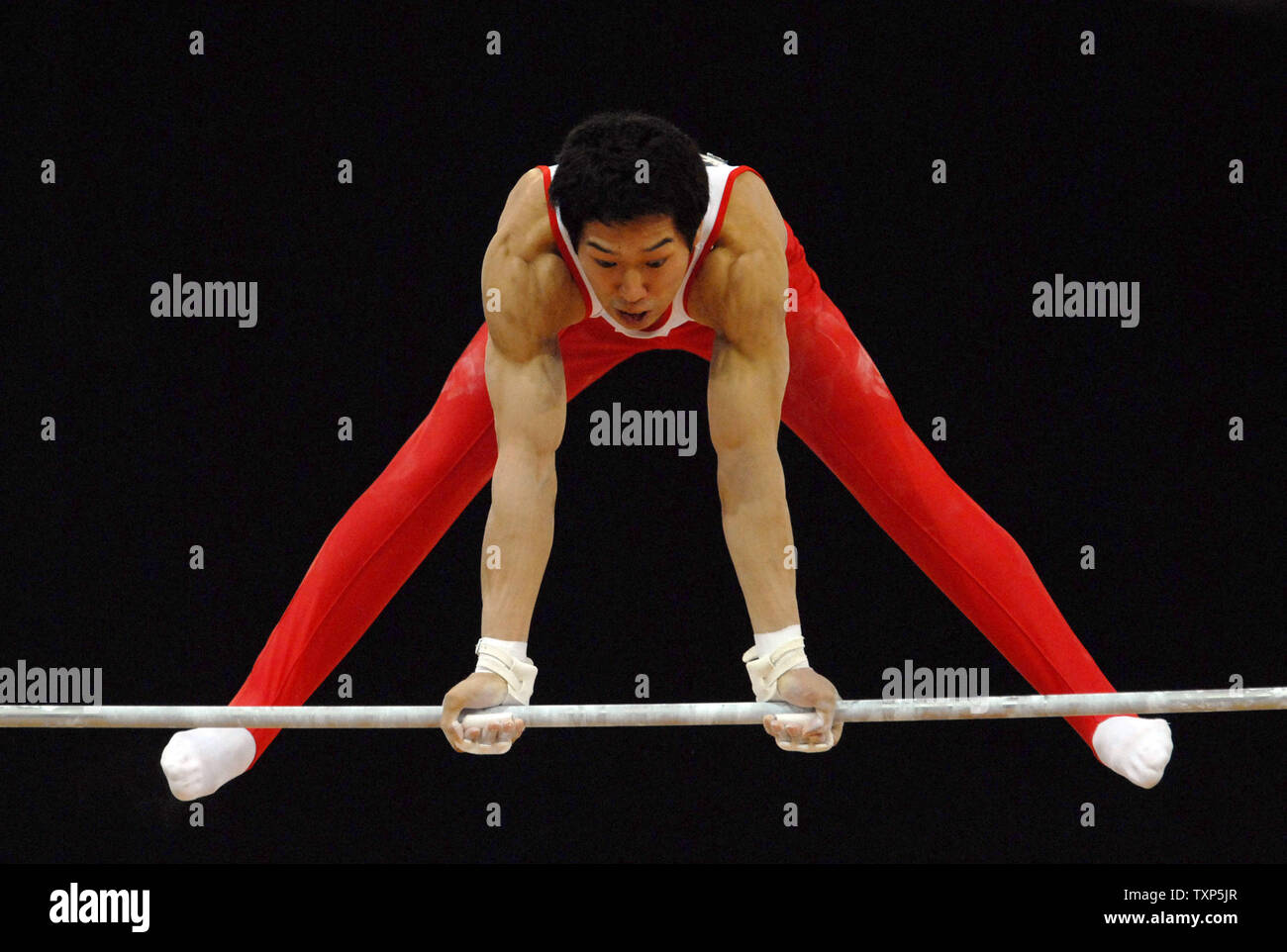 Chinese gymnastic team hi-res stock photography and images - Alamy