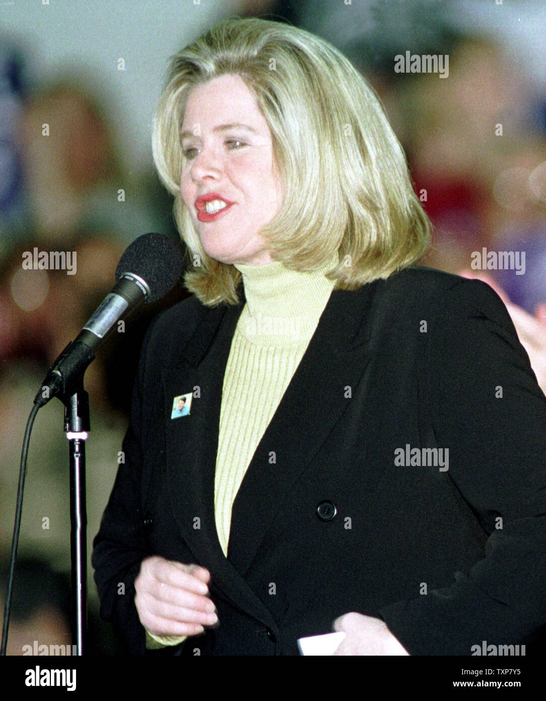 Tipper gore hi-res stock photography and images - Alamy
