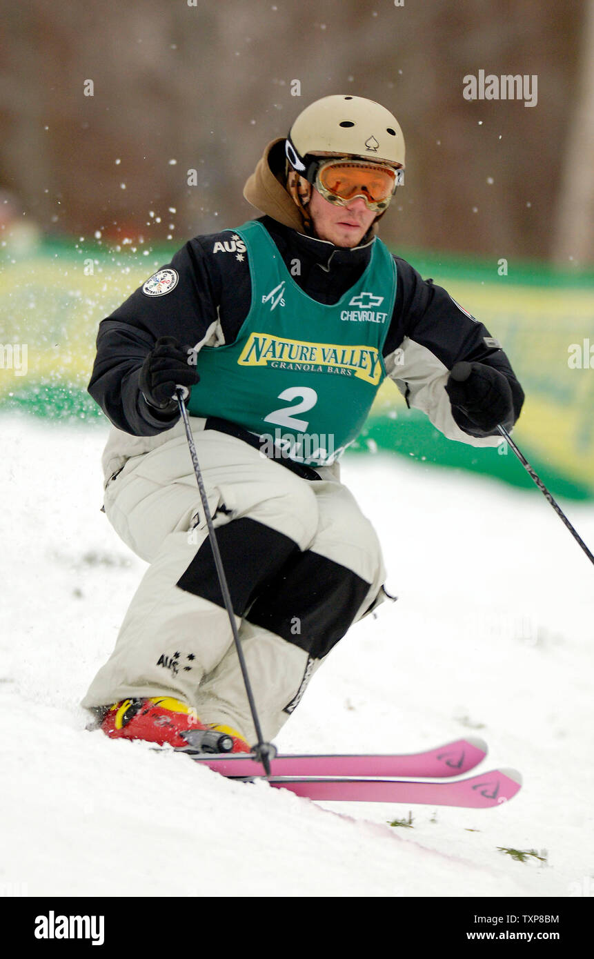 Dale Begg-Smith of Australia takes the Gold Medal at the Men's Mogul ...