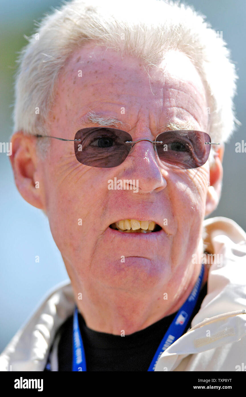 ESPN Sportswriter and baseball Hall of Fame honoree Peter Gammons ...