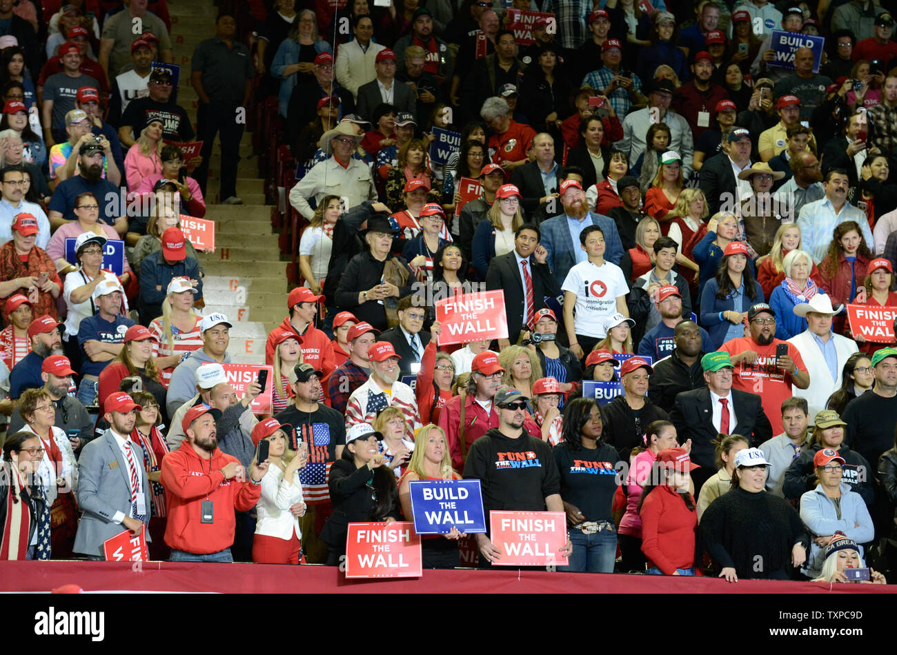 Trump supporters rally build the wall hi-res stock photography and ...