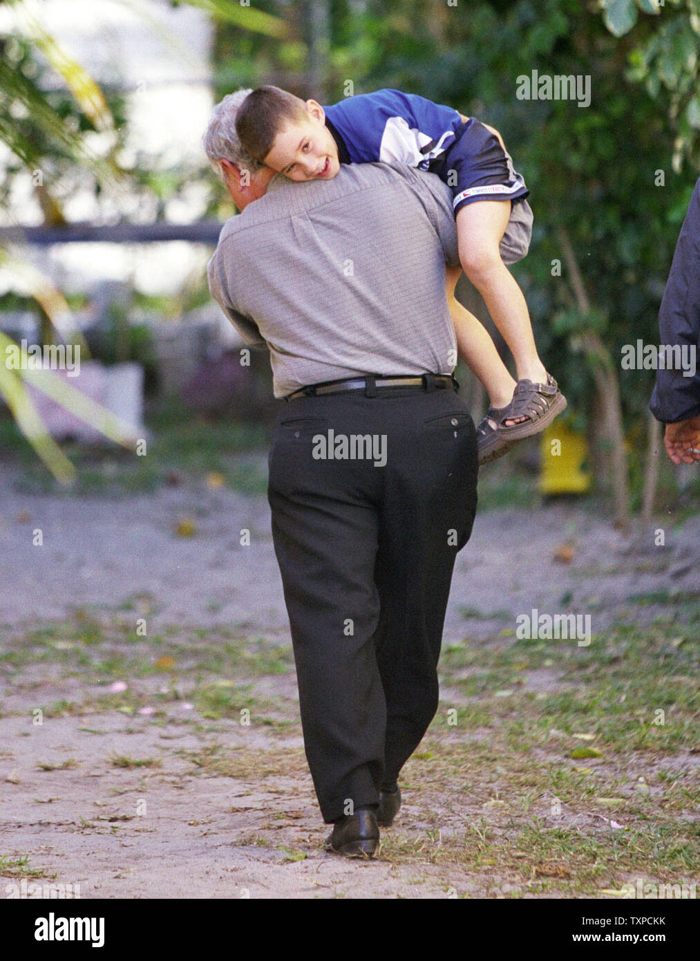 POY2000121204 - BEST OF 2000 14 JANUARY 2000 - MIAMI, FLORIDA, USA: Six ...