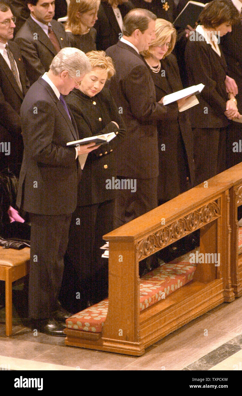 Bob squier hi-res stock photography and images - Alamy