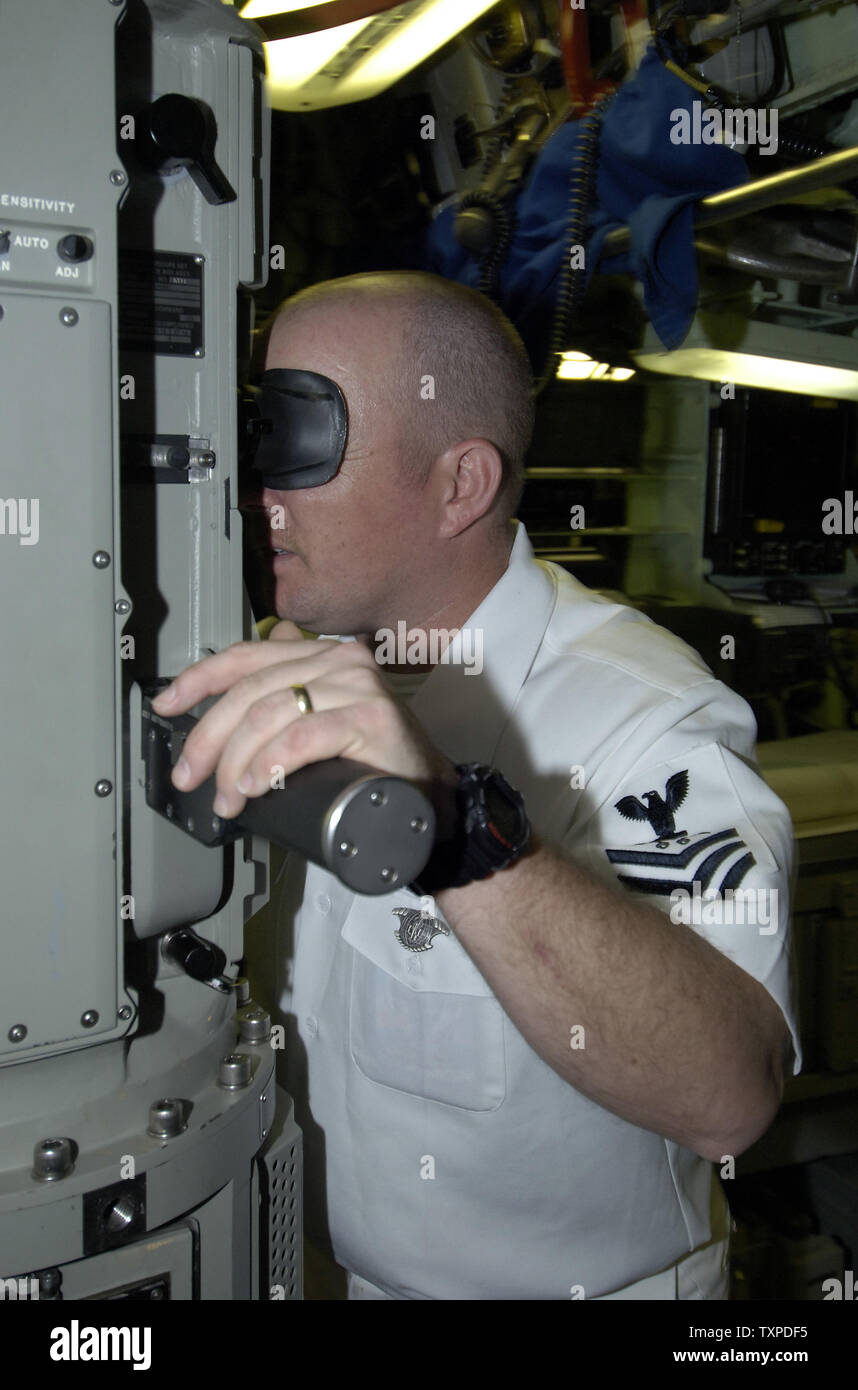 Attack periscope hi-res stock photography and images - Alamy