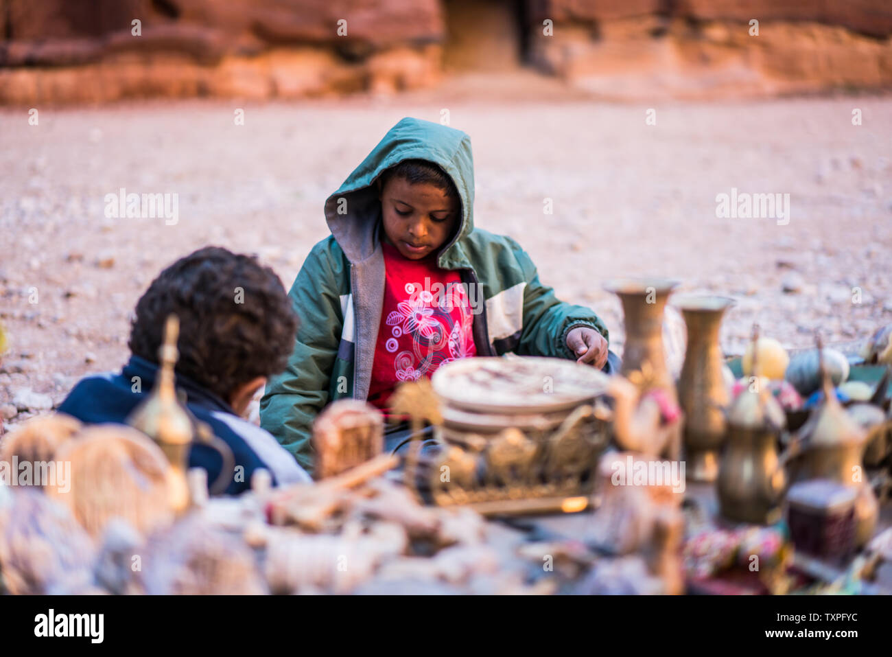 Local people in the Petra, Jordan Stock Photo - Alamy