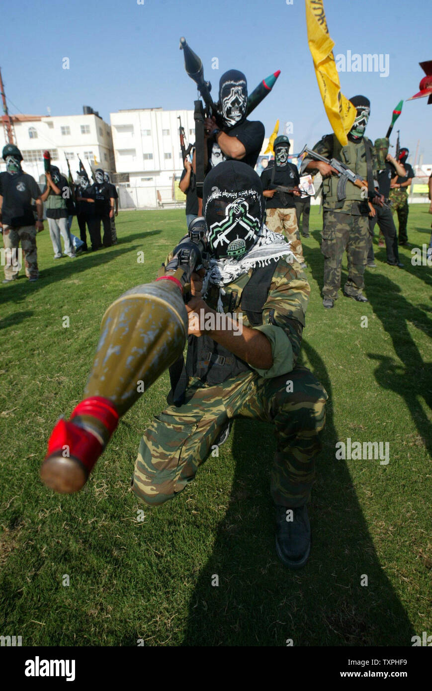 Palestinian militants of the Al-Aqsa Martyr's Brigades, a militia ...
