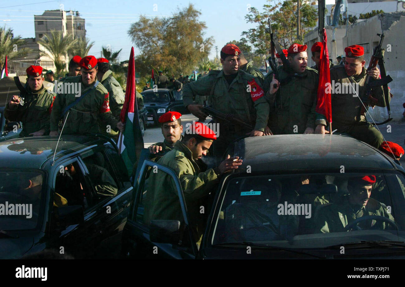 2005 the breakthrough hi-res stock photography and images - Alamy