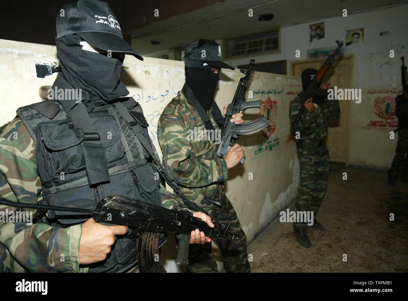 Al aqsa martyrs brigades hi-res stock photography and images - Alamy
