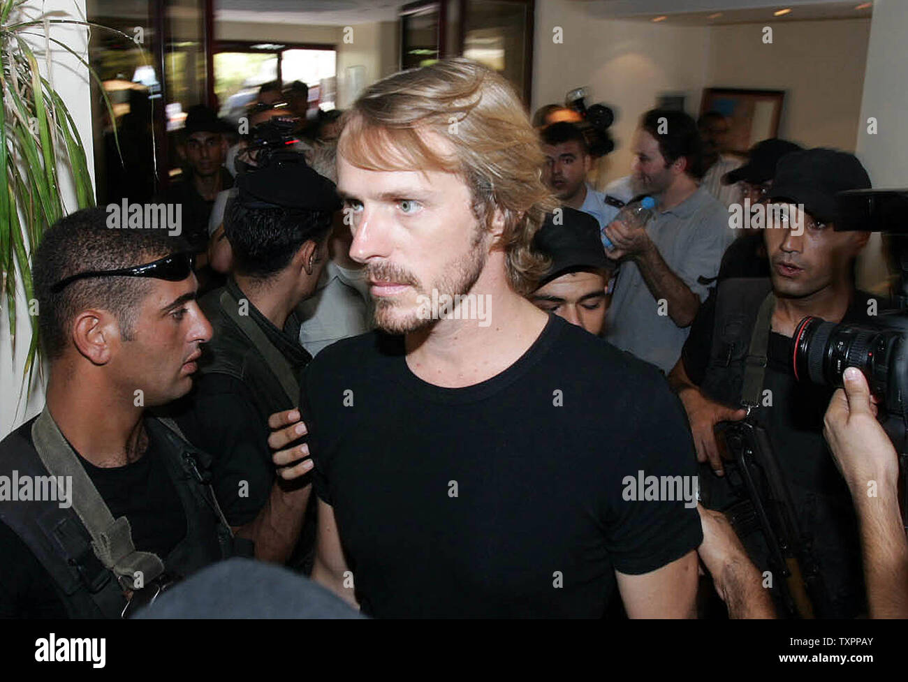 Fox News journalists Olaf Wiig, 36, from New Zealand and Steve Centanni ...