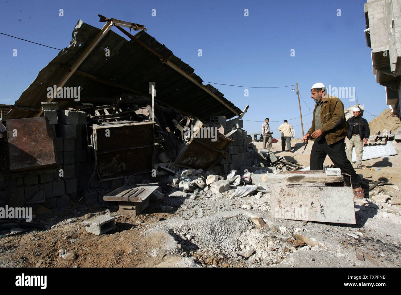 Intifada tank hi-res stock photography and images - Alamy