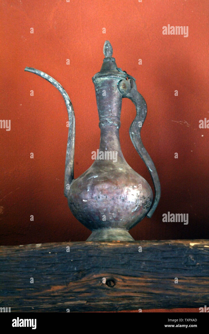 Archaeological pieces are shown on display at the Gaza Museum of ...