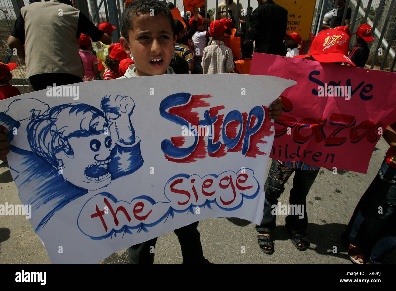 Tangible support hi-res stock photography and images - Alamy