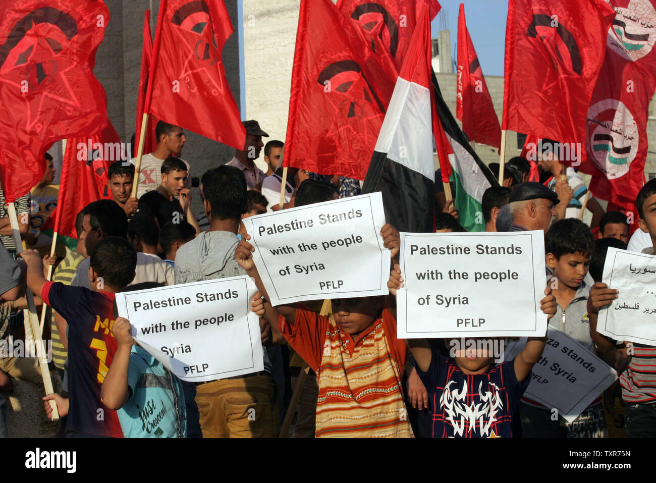 Pflp military hi-res stock photography and images - Alamy