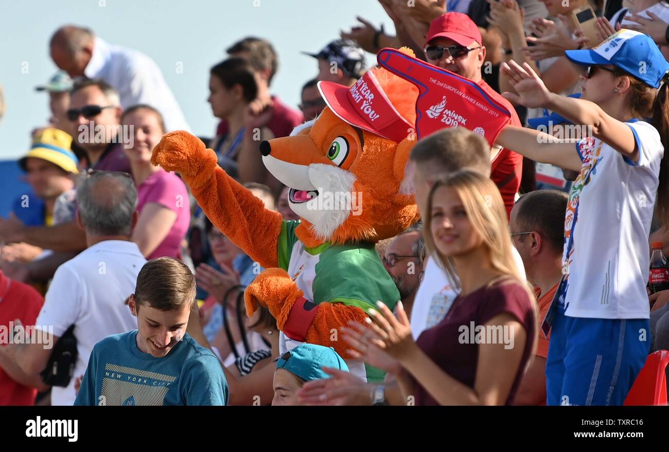 Soccer football mascot mascot hi-res stock photography and images - Alamy