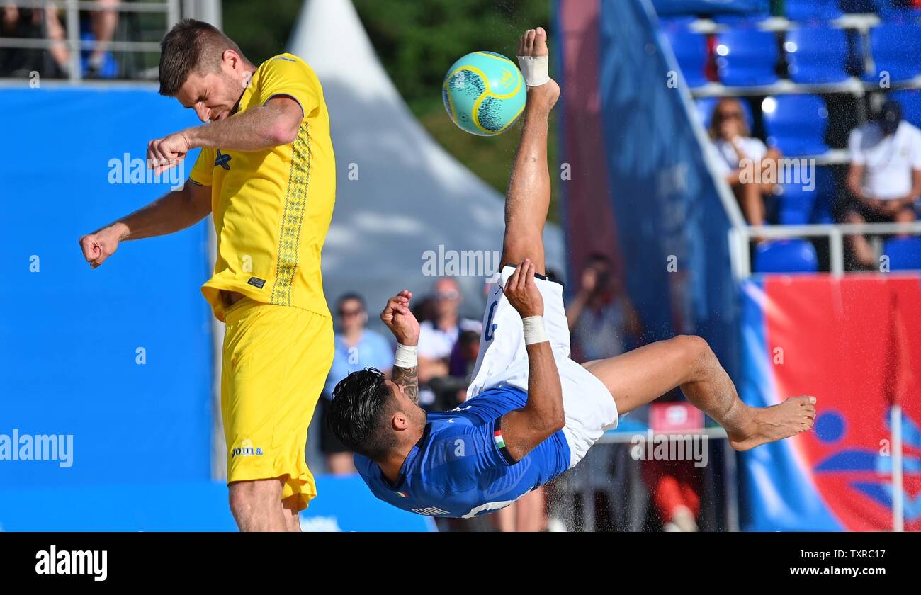 Tries an overhead kick hi-res stock photography and images - Alamy