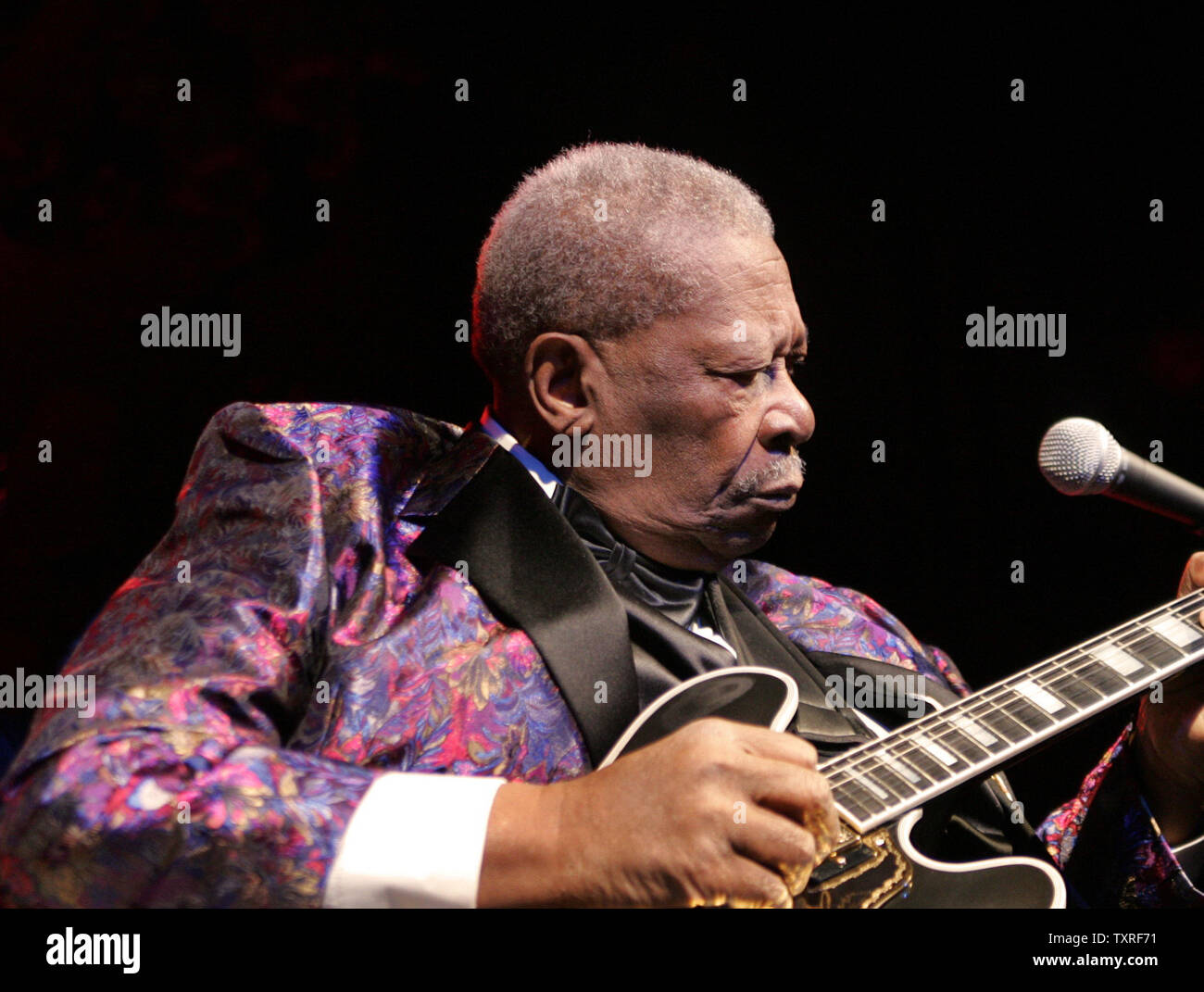 Legendary Blues musician B.B. King performs in concert at Harrah's ...