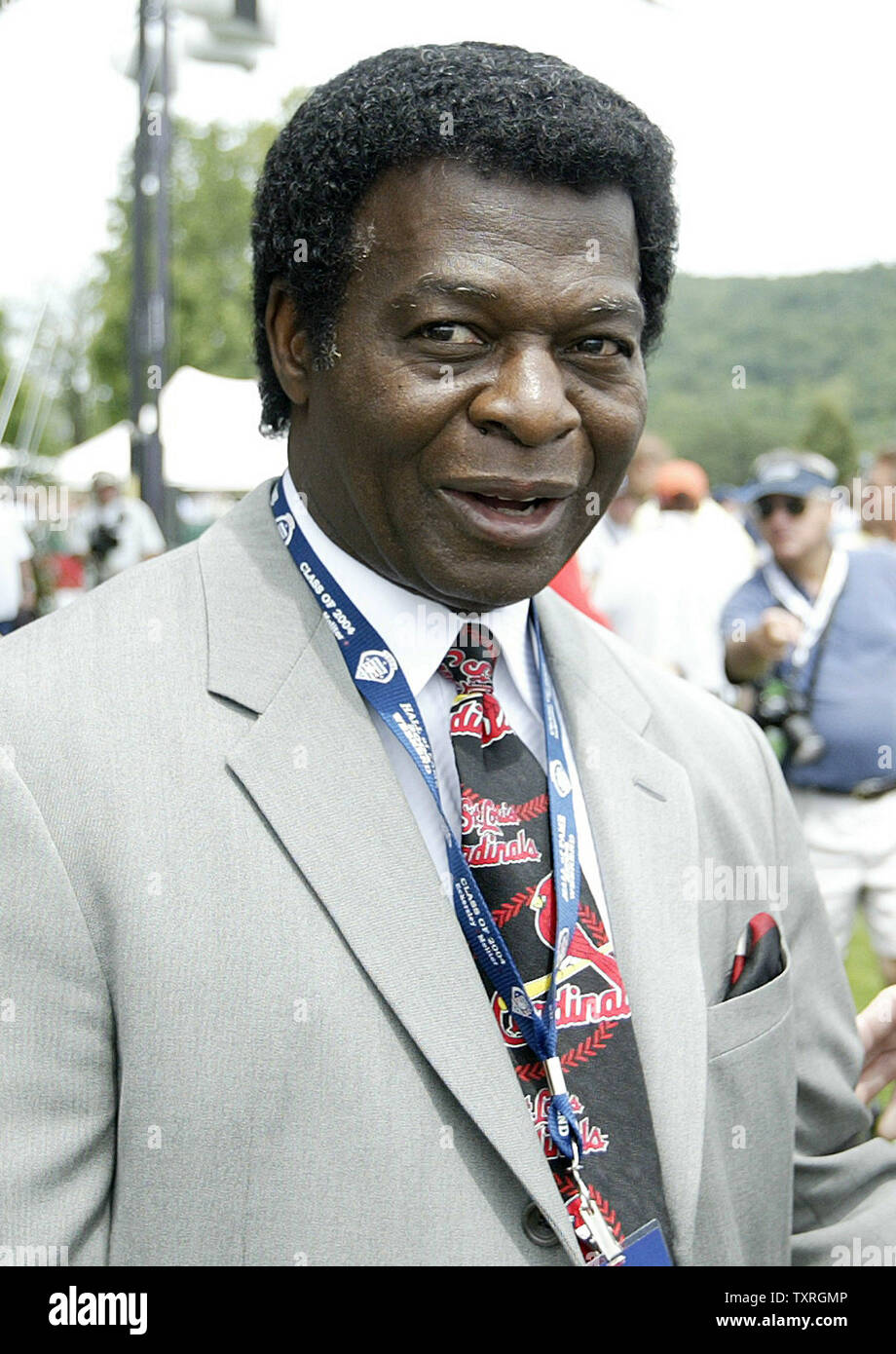 Baseball Hall of Fame member Lou Brock talks with fans before the ...