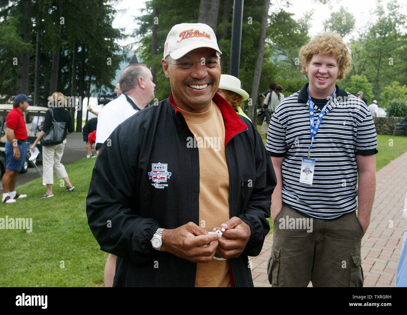 Baseball Hall of Famer Reggie Jackson chats with friends as he arrives ...