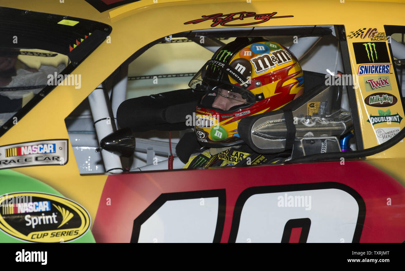 Kyle busch homestead 2012 hi-res stock photography and images - Alamy