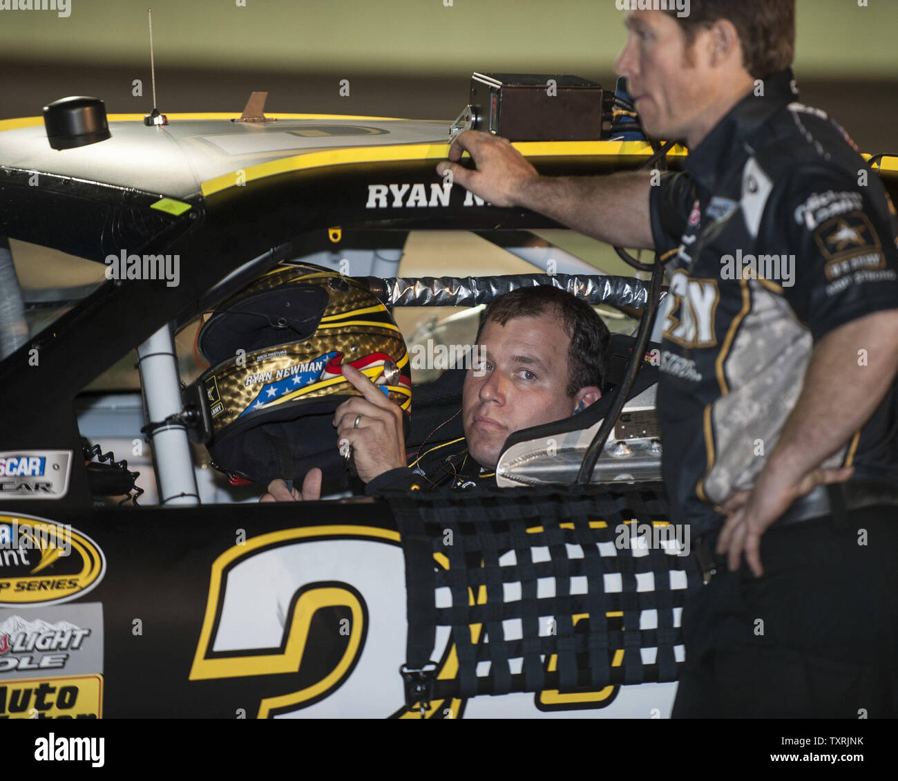 Army nascar hi-res stock photography and images - Alamy