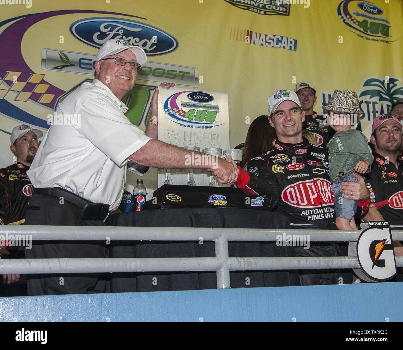 NASCAR Sprint Cup Series Championship, Ford EcoBoost 400 winner Jeff ...