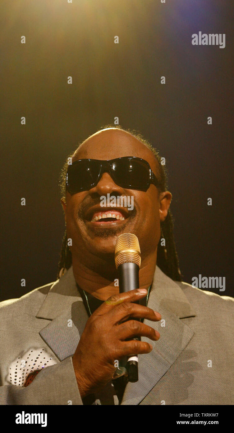 Stevie Wonder talks to the crowd before performing at Toyota Center in ...