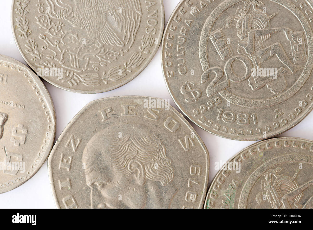 Coins of mexico hi-res stock photography and images - Alamy