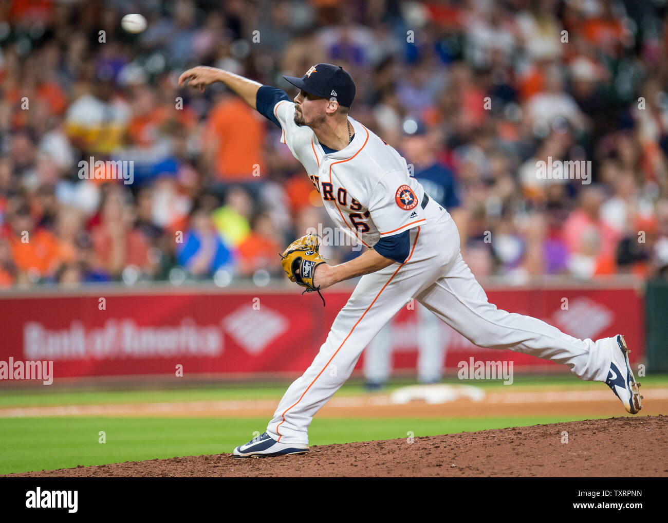 Houston Astros relief pitcher Dean Deetz pitches against the Seattle ...