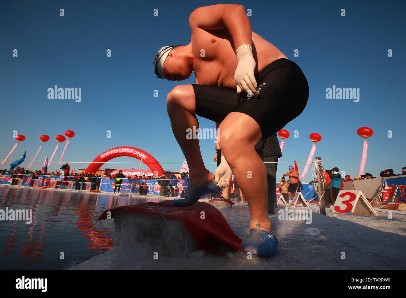 Ice swimmers russia hi-res stock photography and images - Alamy