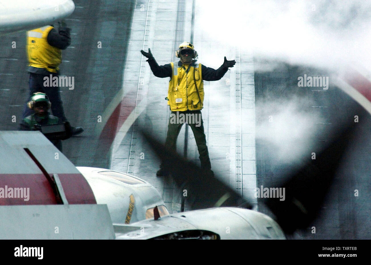 Catapult officer hi-res stock photography and images - Alamy